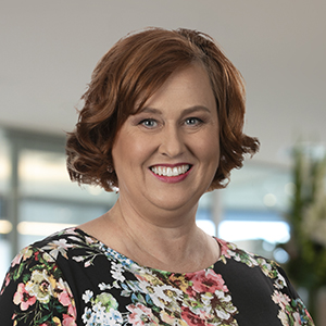 Kylie Maxwell - Piper Alderman